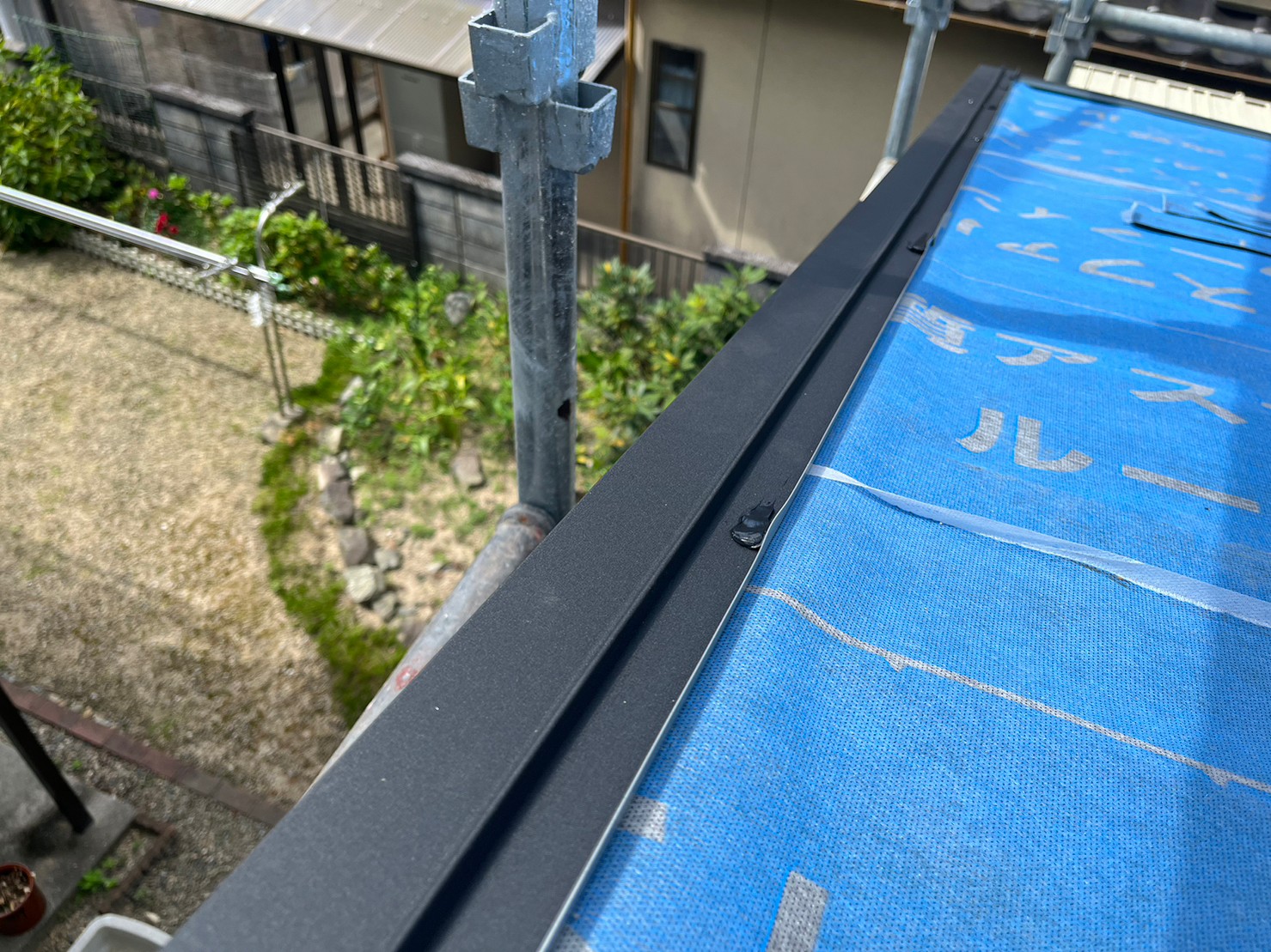 下松市T様邸屋根カバー葺き工事｜ブログ｜新着情報｜（山口県岩国市・周南市の屋根リフォーム・外壁塗装リフォームならやねや職人〈ナガタニ興産〉）